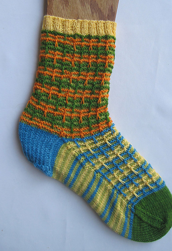 Ravelry: Graphic Novel Socks pattern by Linda Lehman