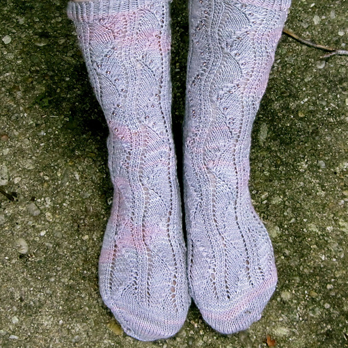 Ravelry: Tufts Beaded Socks pattern by Linda Lehman