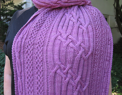Ravelry: The Highlands Warm Shawl pattern by Linda Lehman