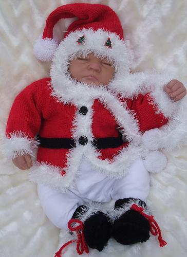 Ravelry: CHRISTMAS BABIES.. DELIGHTFUL OUTFITS IN 3 SIZES TO KNIT FOR ...