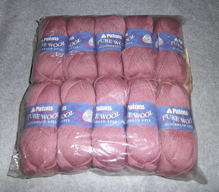 Ravelry: Patons UK Pure Wool Superwash 4ply