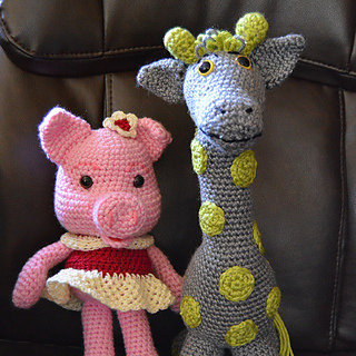 Ravelry: anginator9's Dress Up Pigs