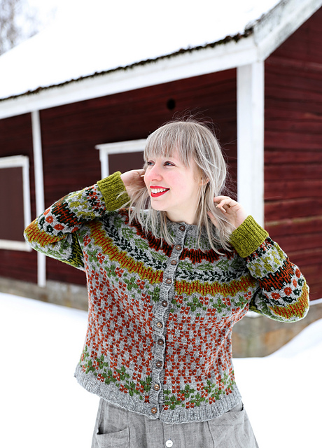 Ravelry: Overgrown pattern by Anna Johanna