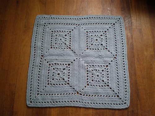 Ravelry: #21 Small Granny-Square Afghan pattern by Randy Cavaliere