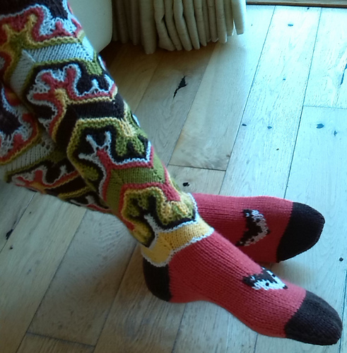 Ravelry: annemariep's Socks in Fox (Paws)