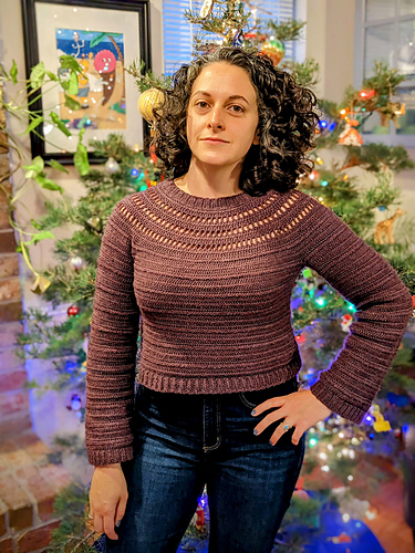Ravelry: Ceniza Sweater pattern by Laura Murphy