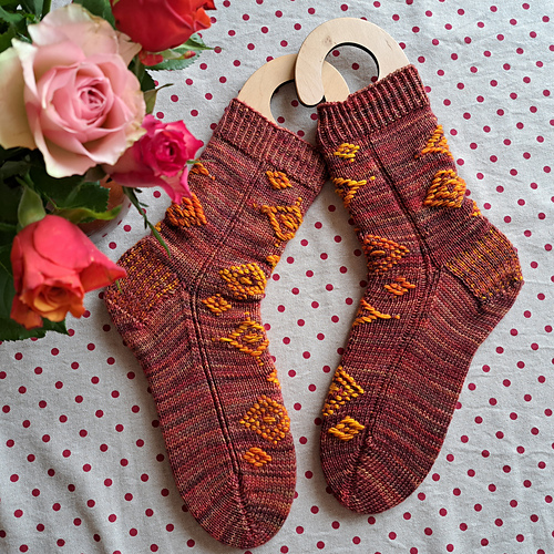 Ravelry: Estonian Star pattern by Caia Gossens