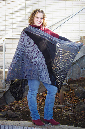 Ravelry: Velvet Ziggurat pattern by Meghan Jones