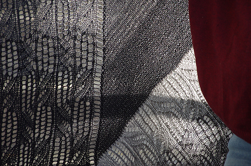 Ravelry: Velvet Ziggurat pattern by Meghan Jones