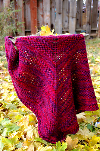 Ravelry: Lamia pattern by Meghan Jones