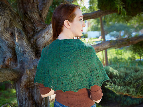 Ravelry: Lotus Leaf Capelet and Skirt pattern by Jaya