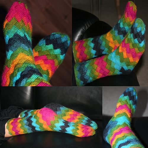 Ravelry: Lonely Socks Club: Entrelac Sock pattern by Natalia Vasilieva