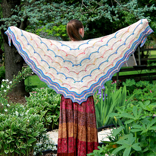 Ravelry: Spark and Flow Shawl pattern by Liz Capik