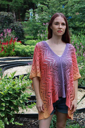Ravelry: Heat Wave Top pattern by Liz Capik