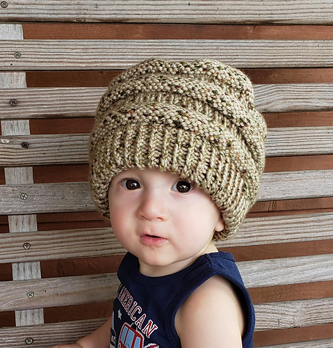 Ravelry: CMB MS Beanie pattern by April Bennett with Cuddle Me Beanies