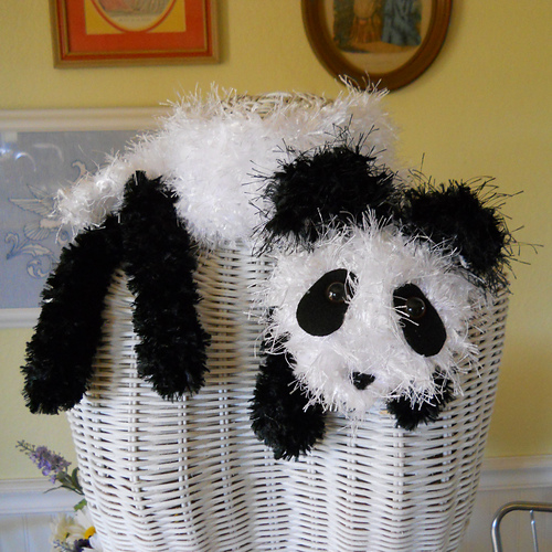 Ravelry: Snuggle Panda Scarf pattern by PatternsAlaCarte