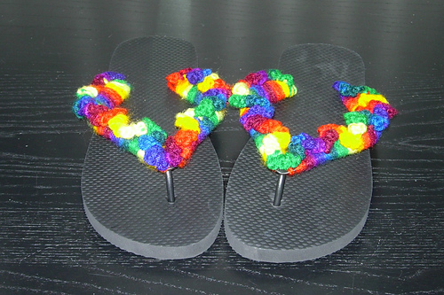 Ravelry: Double Strand Ruffle Flip Flops pattern by Lion Brand Yarn