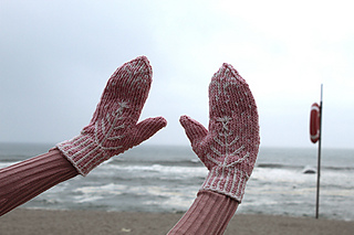 Ravelry: First Snow pattern by Monika Merk