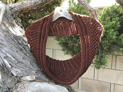 Ravelry: Layer Cake Loop pattern by steepndeep's Designs