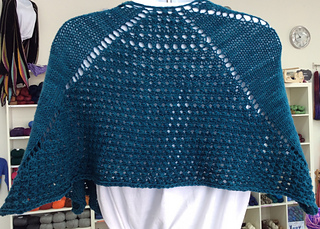 Ravelry: ArizonaYarn's Willow Shawl Worsted weight