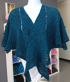 Ravelry: ArizonaYarn's Willow Shawl Worsted weight