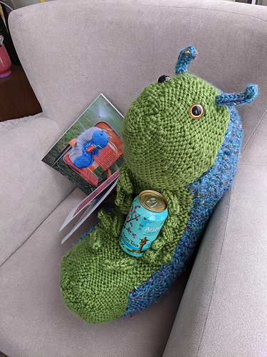It's a huggable bug!!! : r/knitting