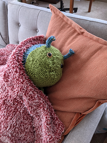It's a huggable bug!!! : r/knitting