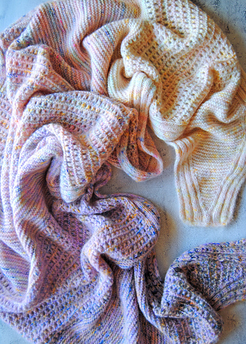 Ravelry: Moon cloud shawl pattern by Artemis Yarns