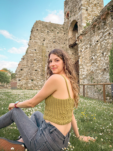 Ravelry: Irene Crop Top pattern by Graphic Knits - Hailey Hodge