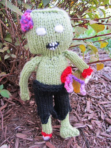Ravelry: Zombill and Zombina, the Zombie Twins pattern by Ashley Collings
