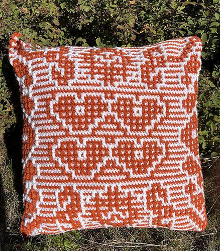 Ravelry: Prairie Meadow Pillow pattern by Ashlee Brotzell
