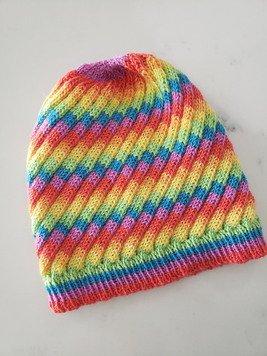 Ravelry: Checkerwork Hat pattern by Vexy
