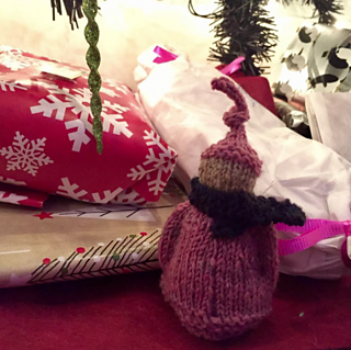 Ravelry: valiantnore's Jolly Wee Elves