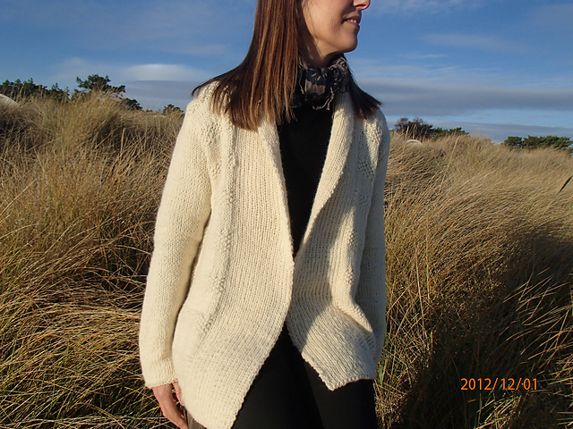 Ravelry: Along the Shore pattern by Anne B Hanssen