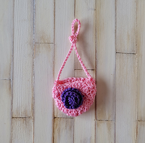 Ravelry: Ingrid Barbie pattern by Odile Larranda