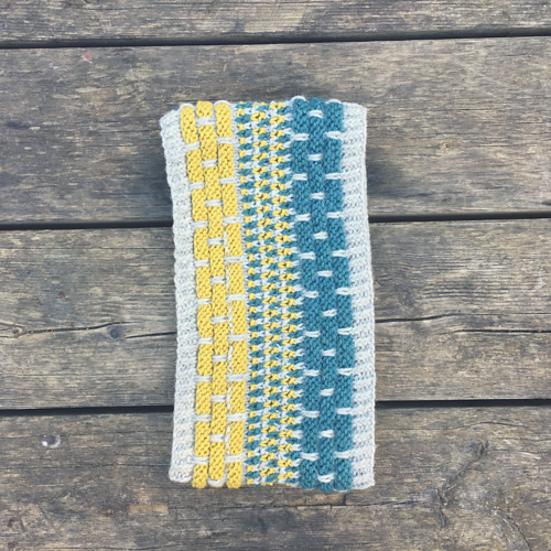 Ravelry: Yellow Brick Road Cowl pattern by Agus González