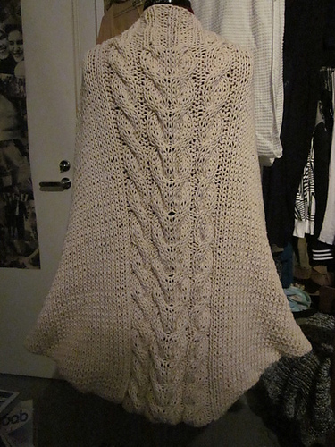 Ravelry: Super Loose Cardigan pattern by Anne-Mari Kokkonen