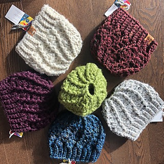 Ravelry: Canadian Toque pattern by Azita Nowkhah