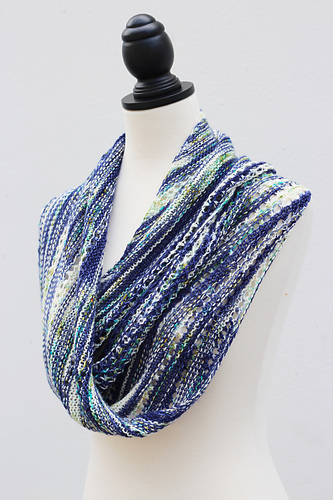 Ravelry: Dipped and Dappled pattern by Baah Yarn