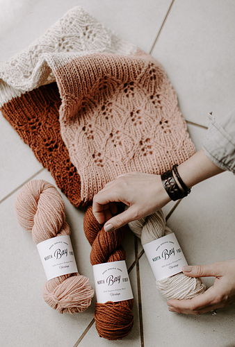 Ravelry: Cherry Rumble Cowl pattern by Thea Colman