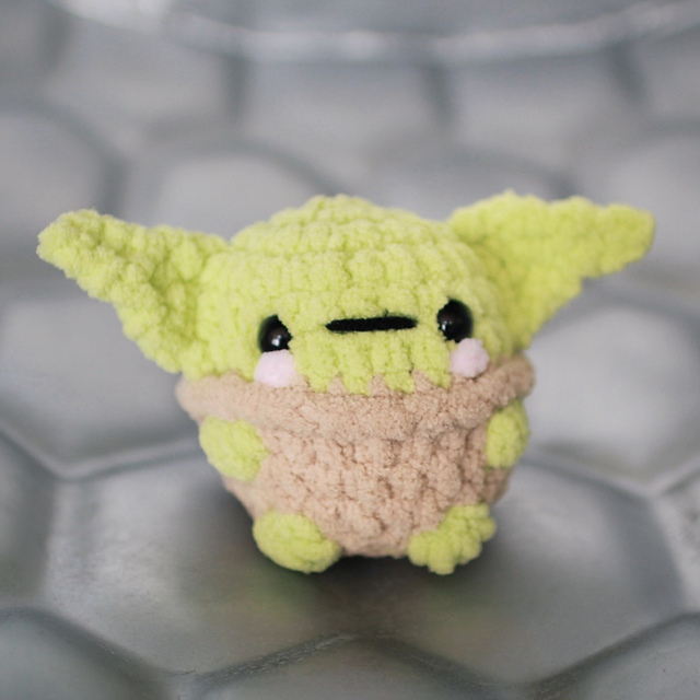 Ravelry: Low Sew Grogu Baby Yoda pattern by Bailey Leach