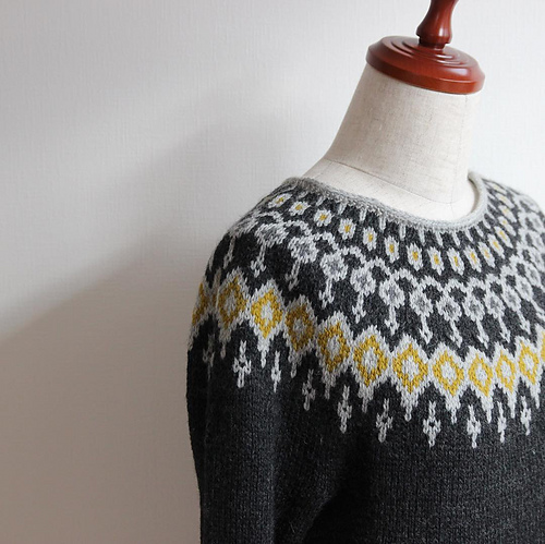 Ravelry: Starfall pattern by Jennifer Steingass