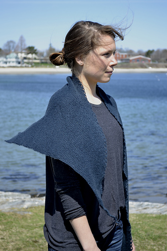 Ravelry: Flora pattern by Beatrice Perron Dahlen