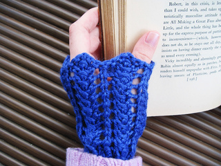 Ravelry: Lacy Cuffs pattern by Sara Kay Hartmann