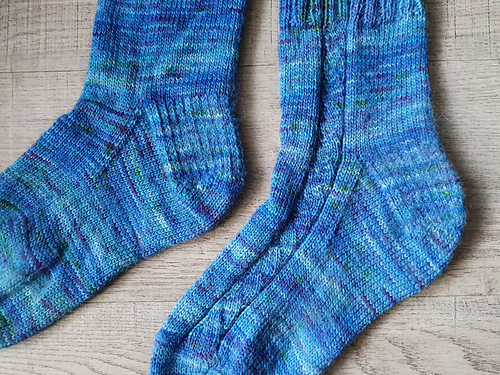 Ravelry: Simply Twisted pattern by Rebecca Milton
