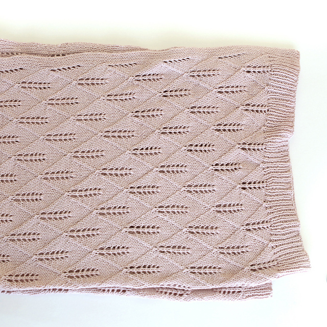 Ravelry: beehivewoolshop's Edelweiss Blanket