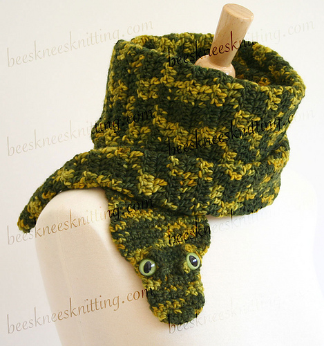 Ravelry: Snake Scarf pattern by Bees Knees Knitting
