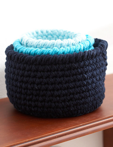 Ravelry: Round Baskets pattern by Lily / Sugar'n Cream