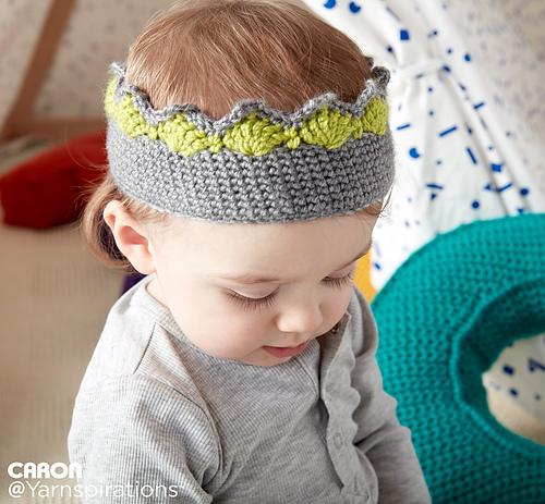 Ravelry: Royalty Play Crowns pattern by Yarnspirations Design Studio