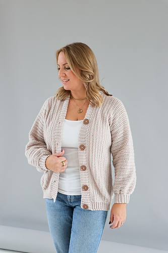 Ravelry: The Luna Cardigan pattern by Bella Coco Crochet